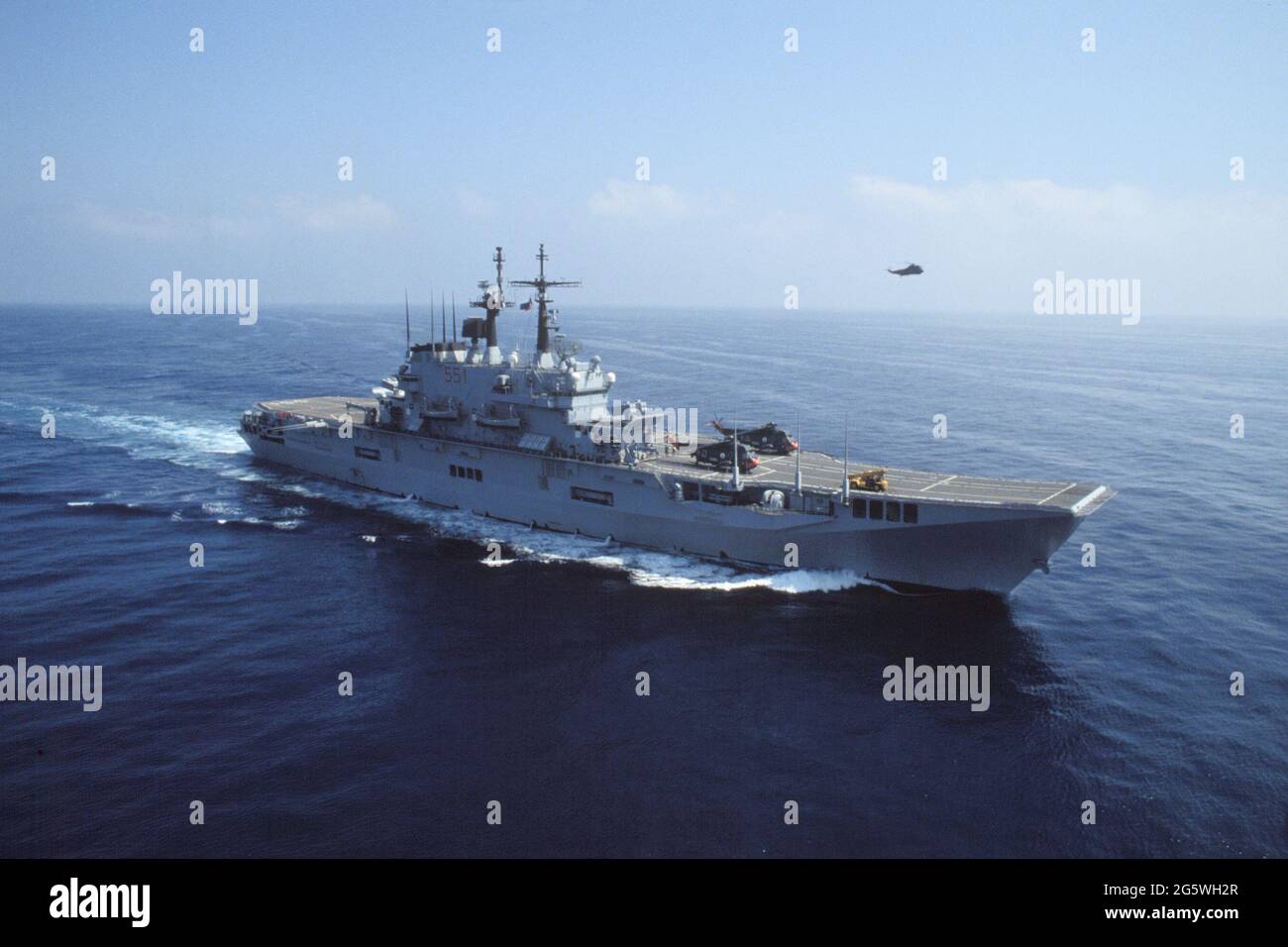 Italian Navy, Garibaldi aircraft carrier in navigation - Marina Militare italiana, portaerei ...