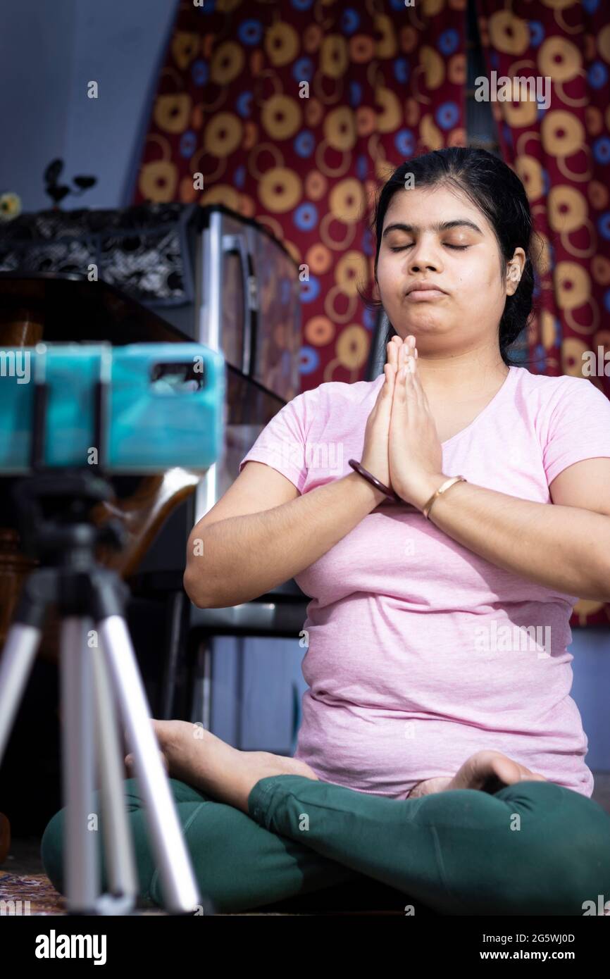 Indian middle class home hi-res stock photography and images - Alamy