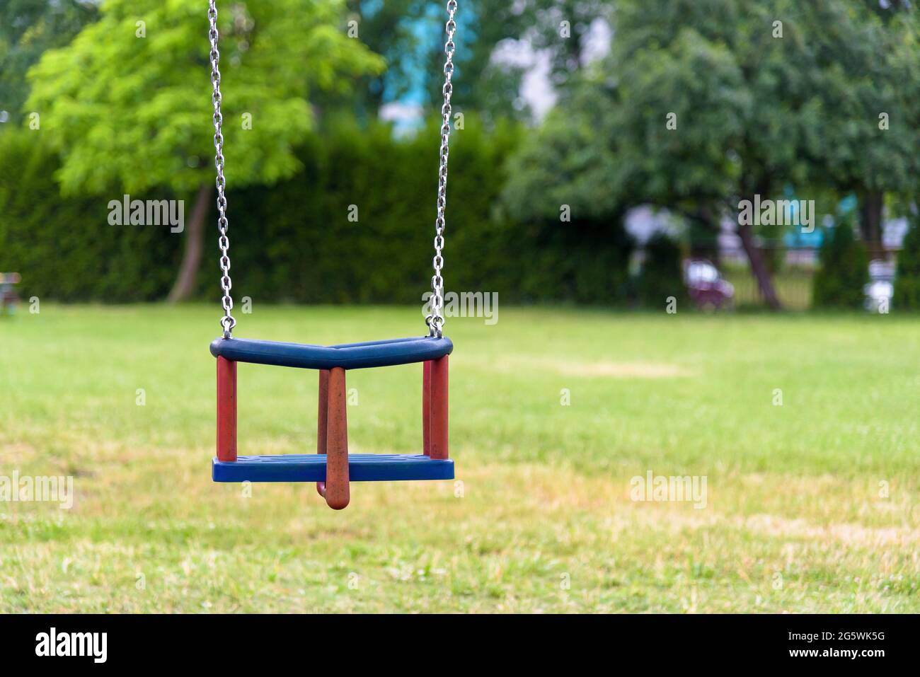 Empty swing playground children hi-res stock photography and images - Alamy