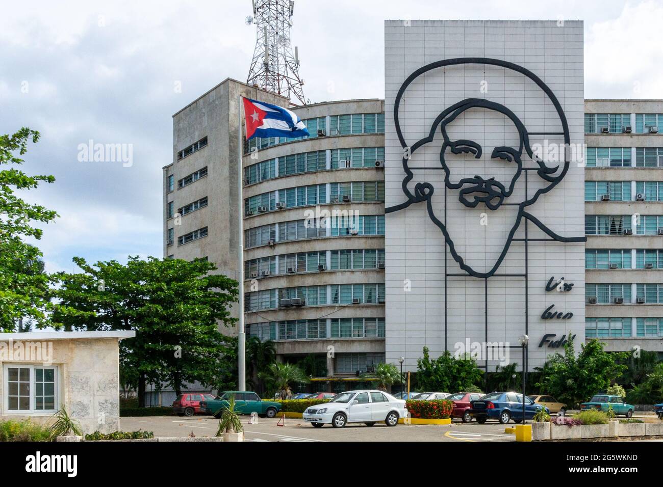 Ministry of Communications building with image of Camilo Cienfuegos ...