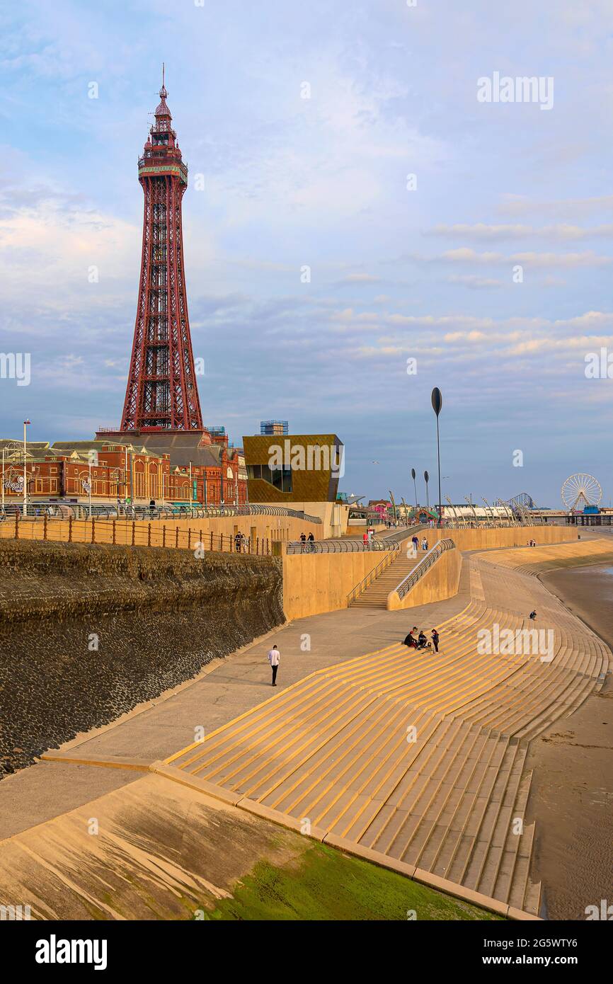 Blackpool beach promenade steps hi-res stock photography and images - Alamy