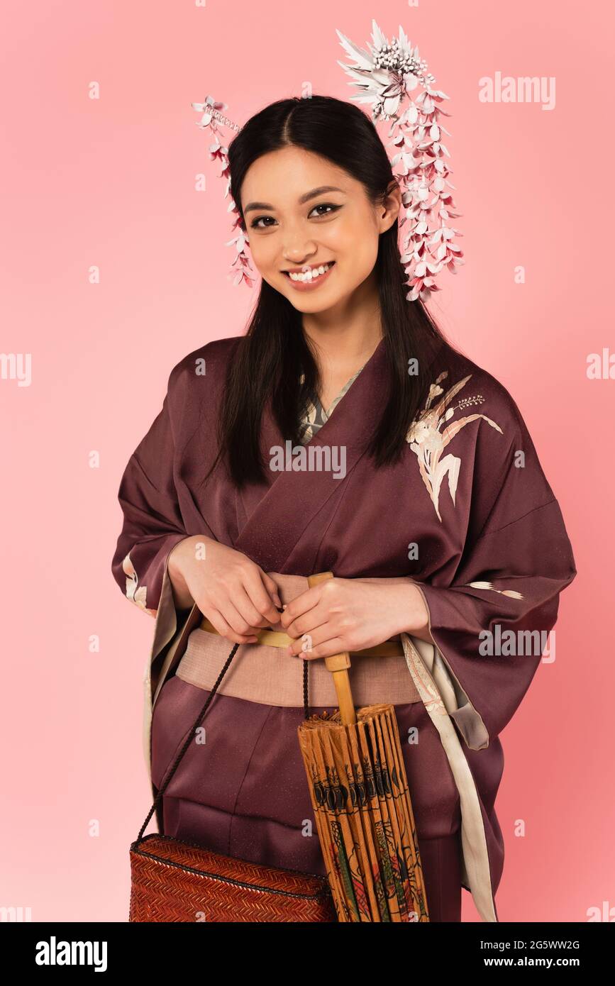Smiling japanese woman hi-res stock photography and images - Alamy