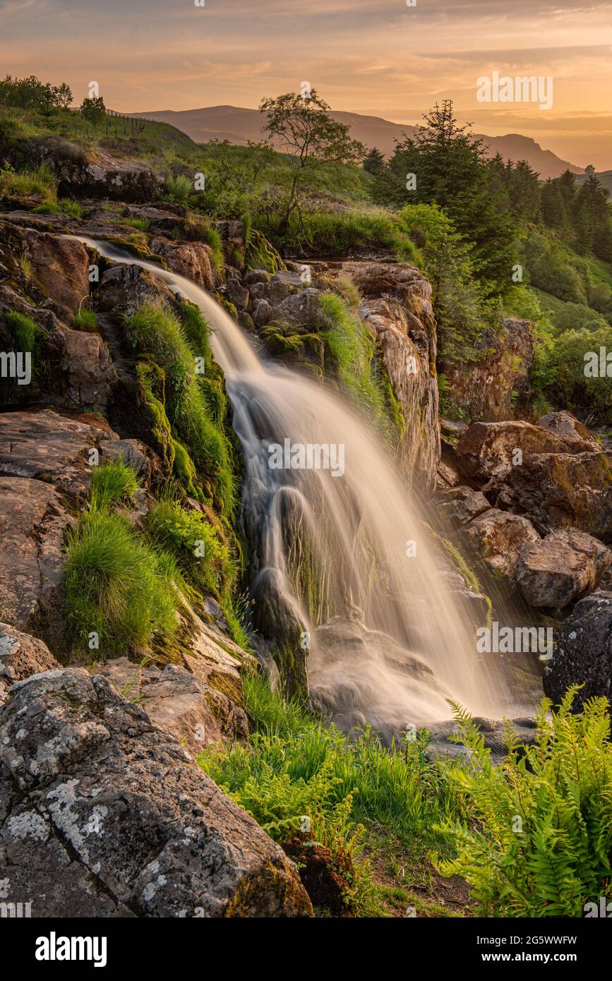 Large scottish highlands village hi-res stock photography and images ...