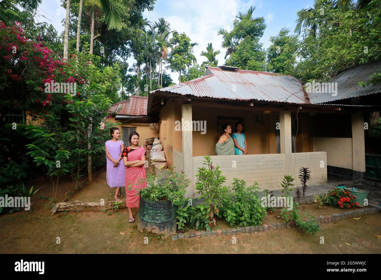 Khasia hi-res stock photography and images - Alamy