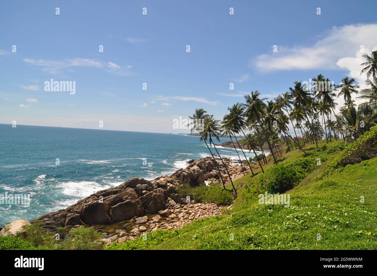 Coastal line hi-res stock photography and images - Alamy