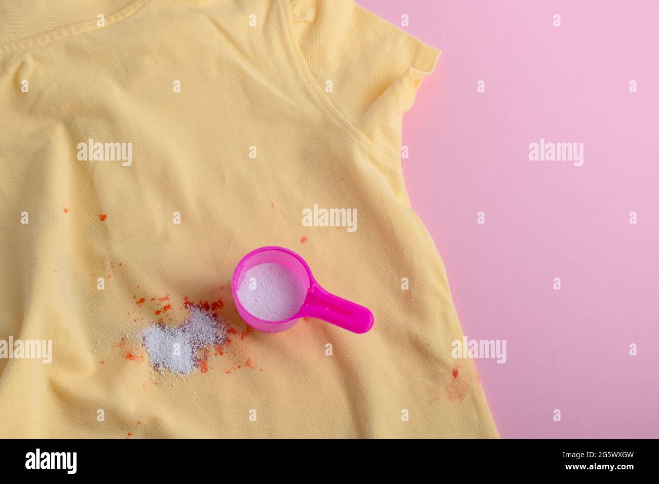 How to remove stain from clothes hi-res stock photography and images ...