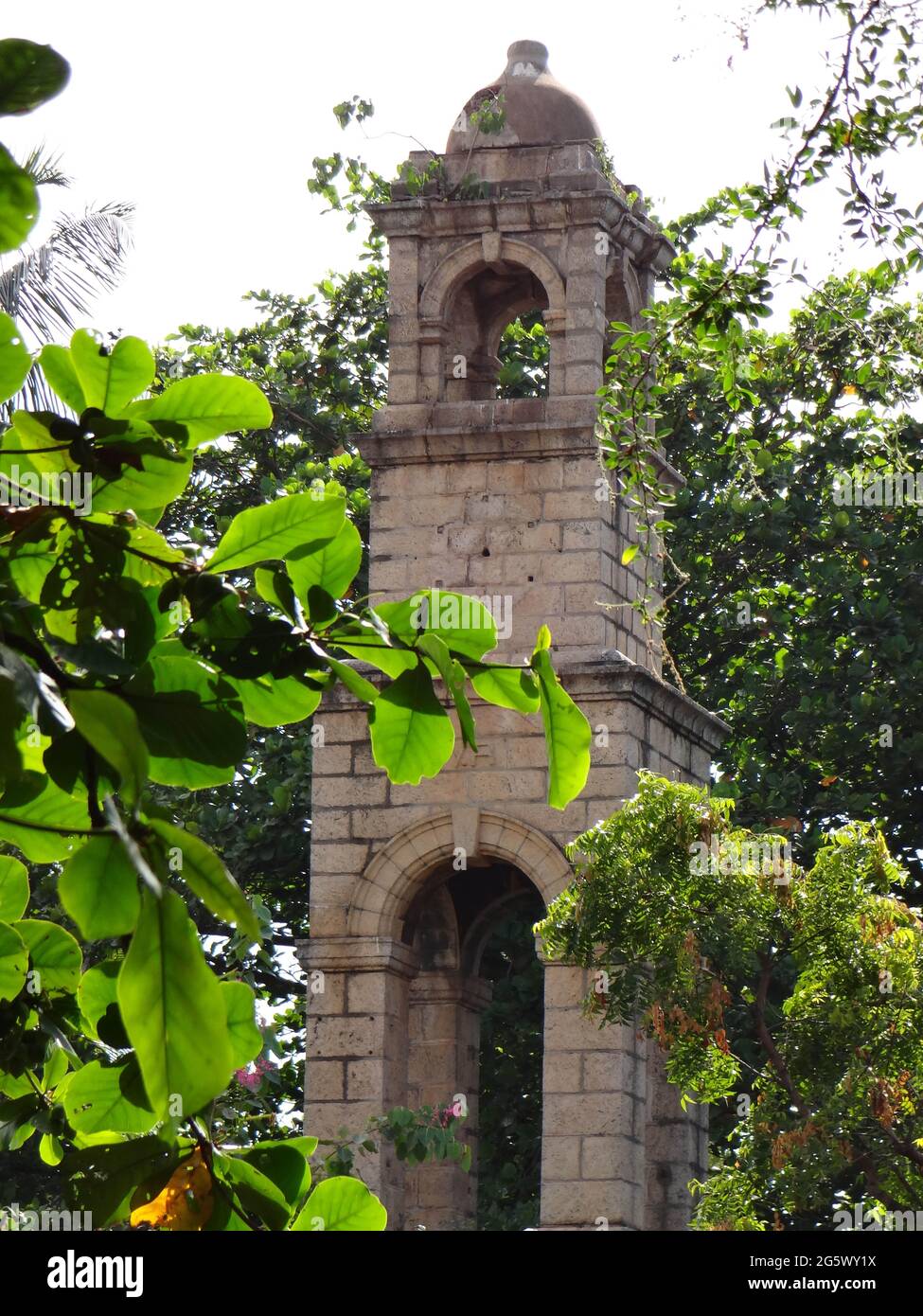 Tower of the abandoned Negombo fort, Sri Lanka Stock Photo - Alamy