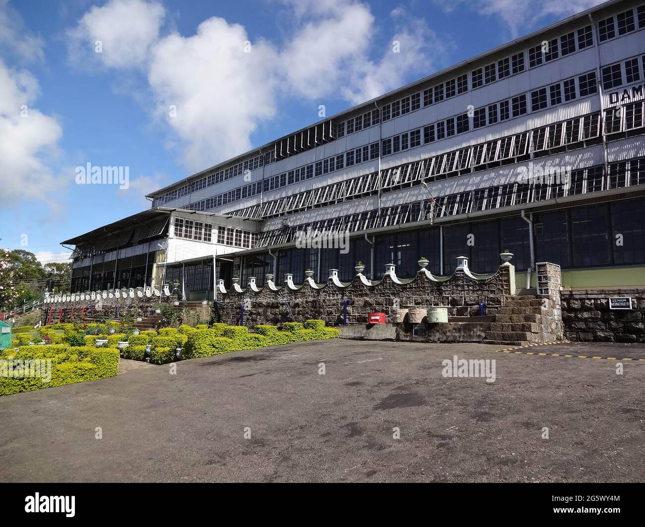 Lipton tea factory hi-res stock photography and images - Alamy
