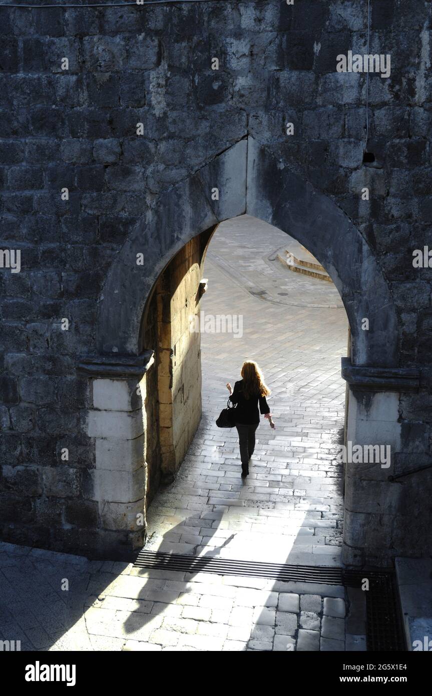 Acces bridge hi-res stock photography and images - Alamy