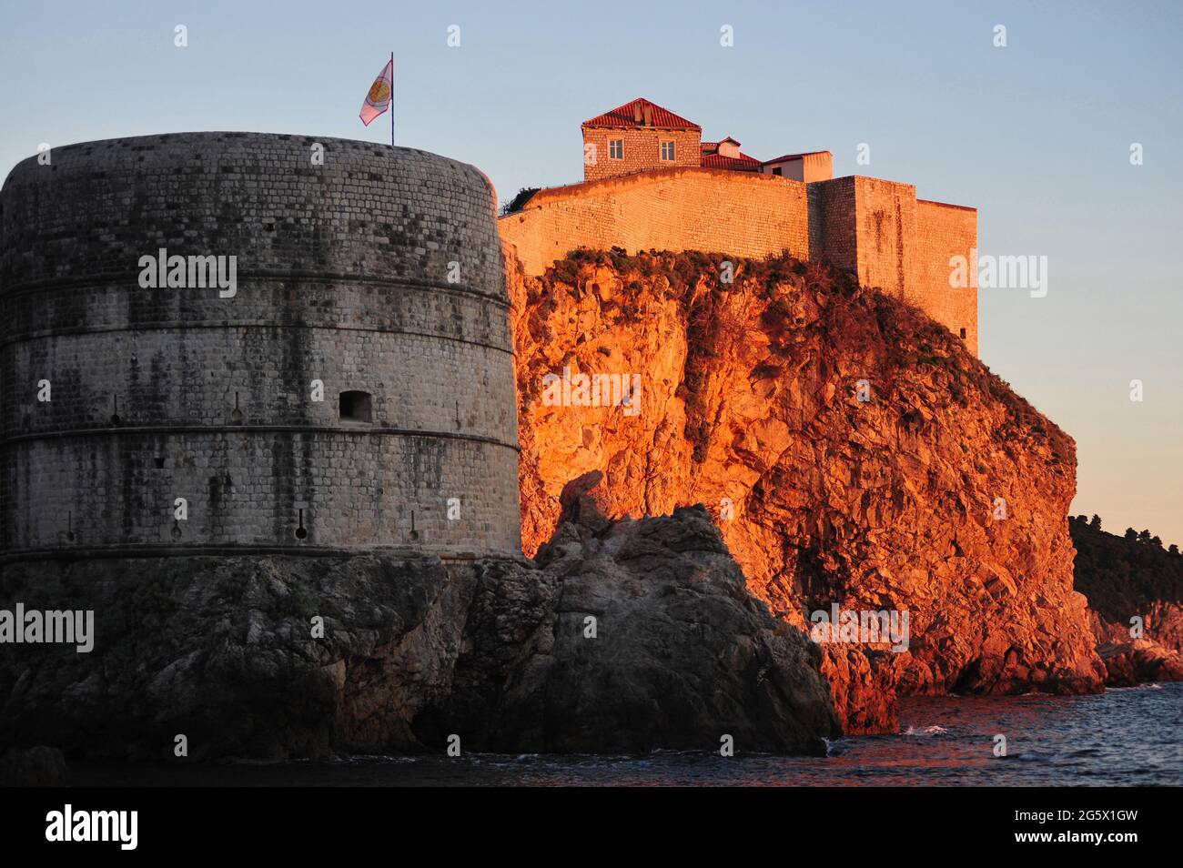CROATIA. DUBROVNIK. THE WALLS ARE ONE OF THE MUST OF THE CITY. WITH 16 ...