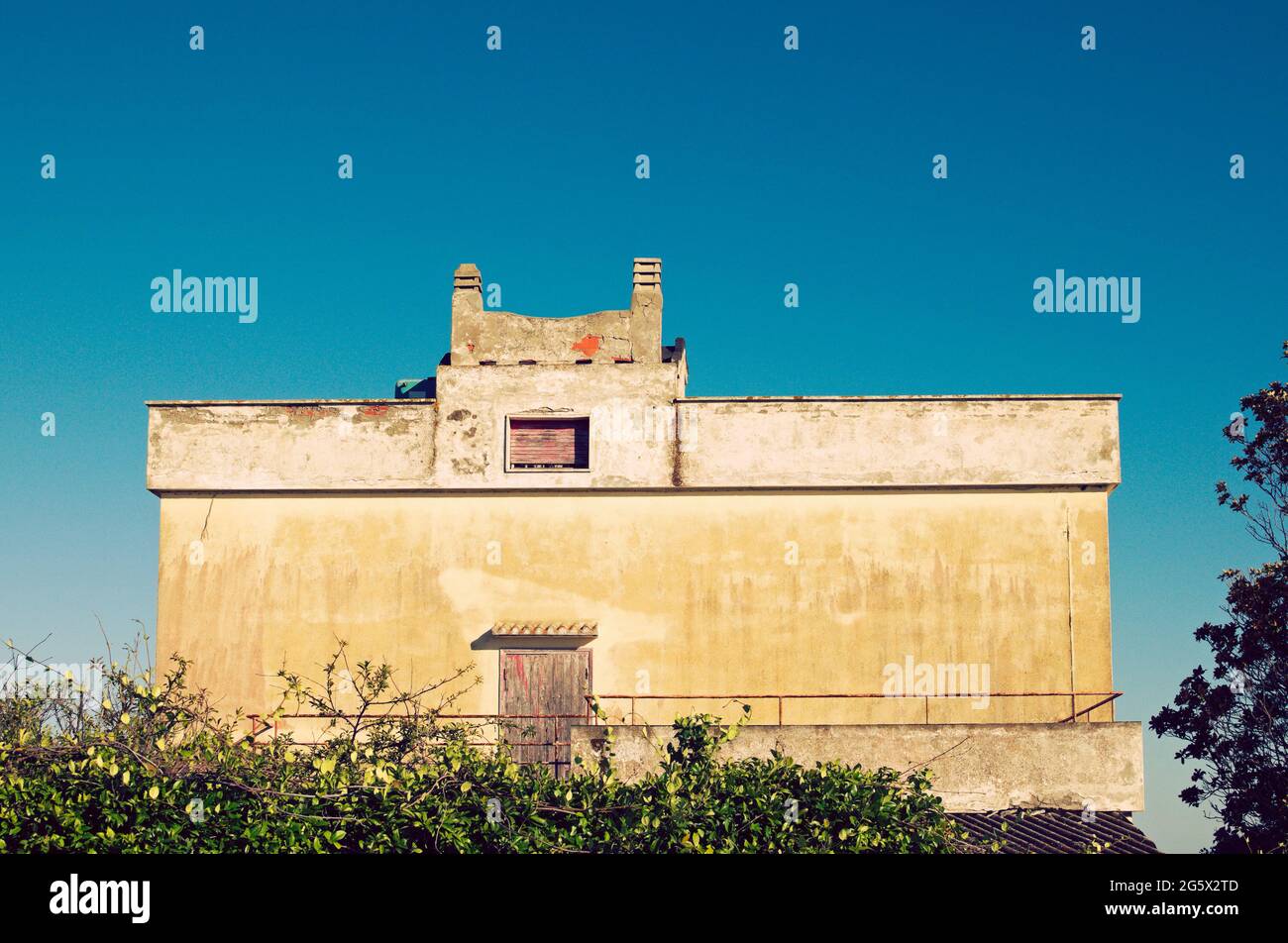 Rural architecture hi-res stock photography and images - Alamy