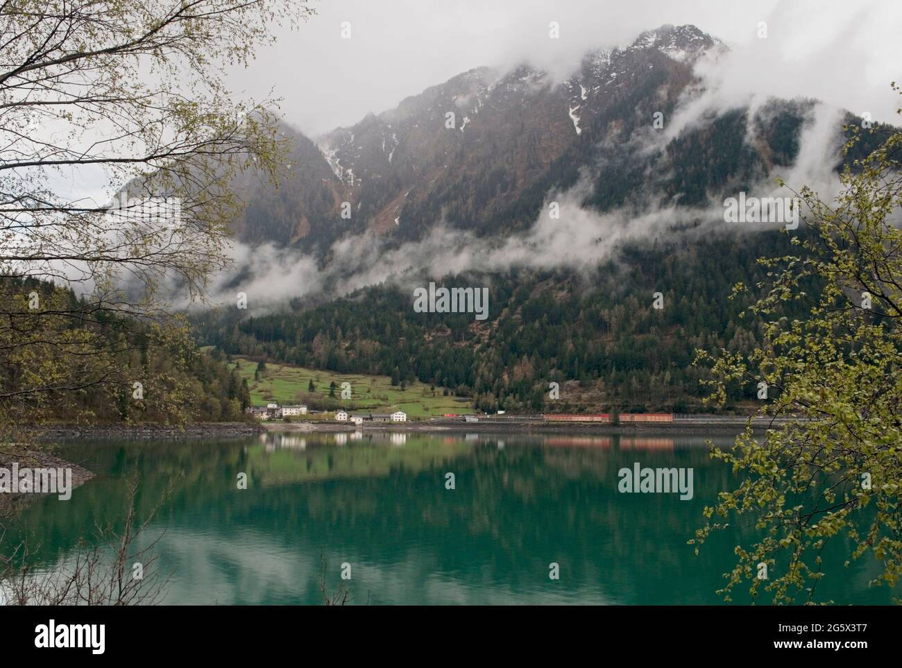 Lake poschiavo hi-res stock photography and images - Alamy