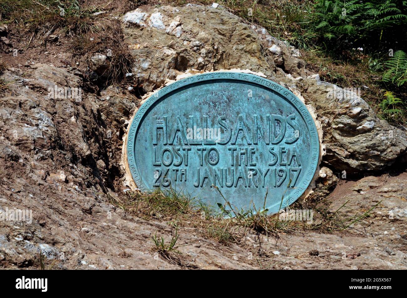 Plaque at the pathside to commemorate the lost village of Hallsands ...
