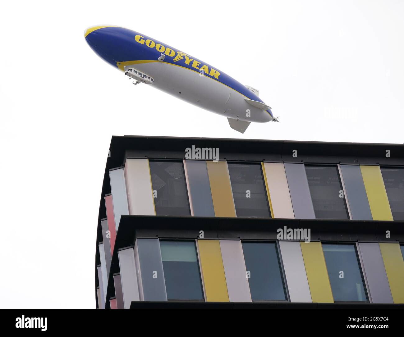 The Goodyear Blimp flying over the City of London. Picture date ...