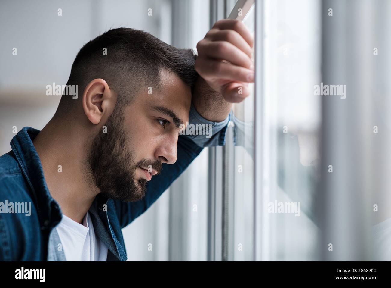 Worry time hi-res stock photography and images - Alamy