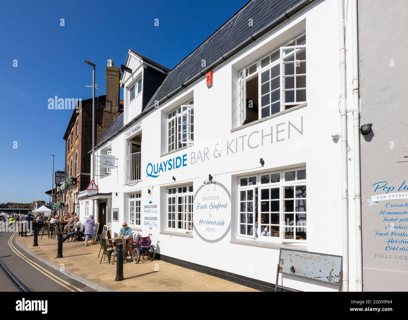 External kitchen hi-res stock photography and images - Alamy