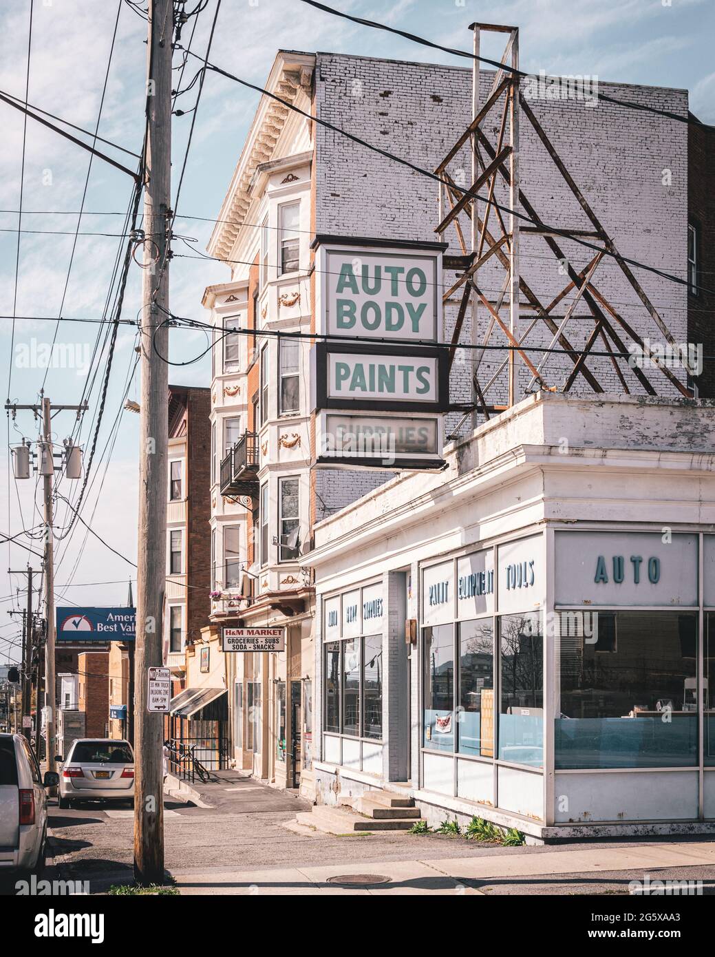 Old building with auto body sign, Schenectady, New York Stock Photo - Alamy