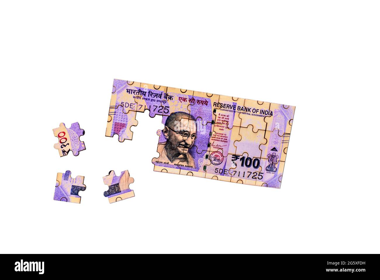 100 rupee note hi-res stock photography and images - Alamy