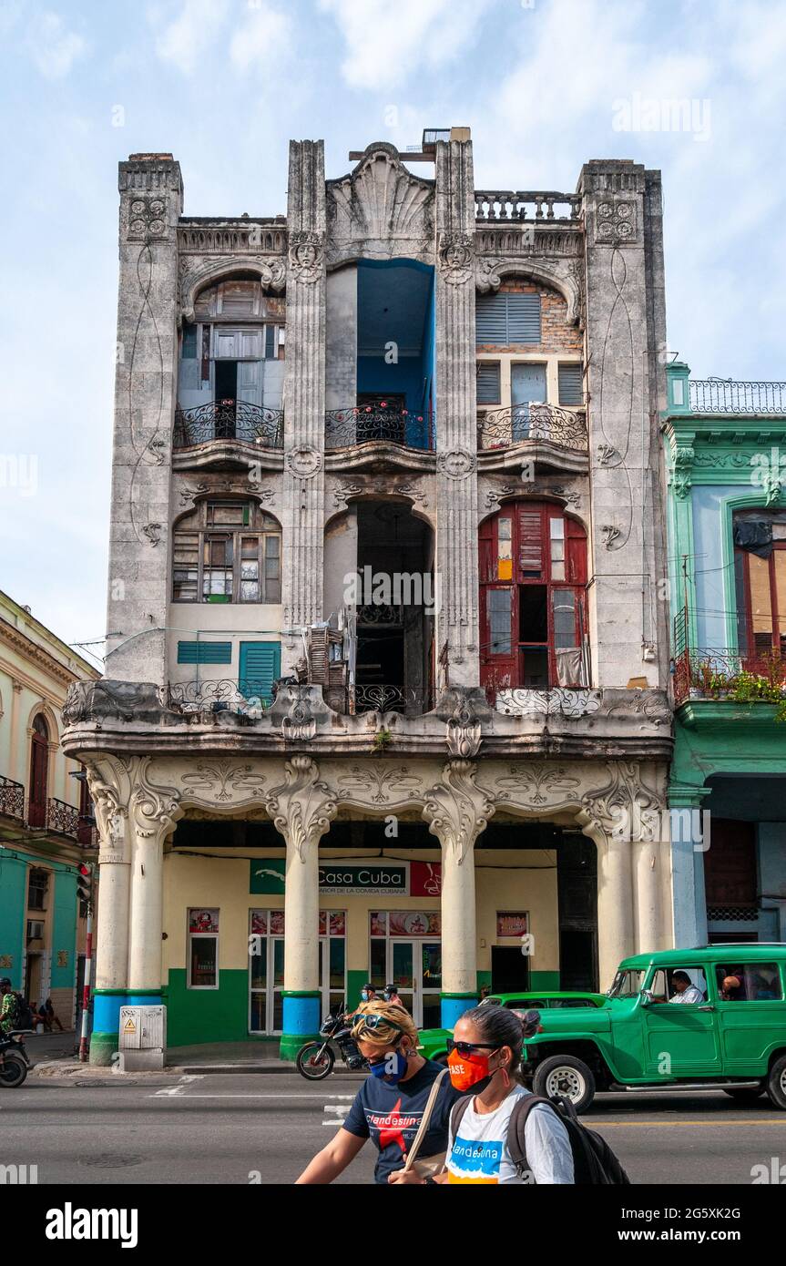 Cuba poverty 2021 hi-res stock photography and images - Alamy