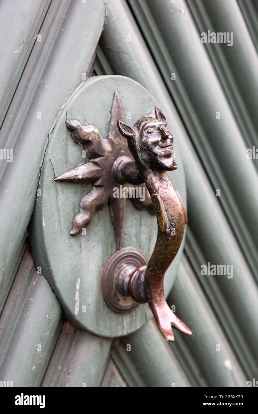 Grotesque ornament hi-res stock photography and images - Alamy