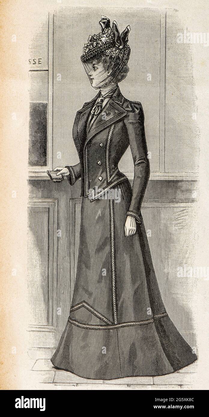 Beautiful woman wearing vintage clothing hi-res stock photography and ...