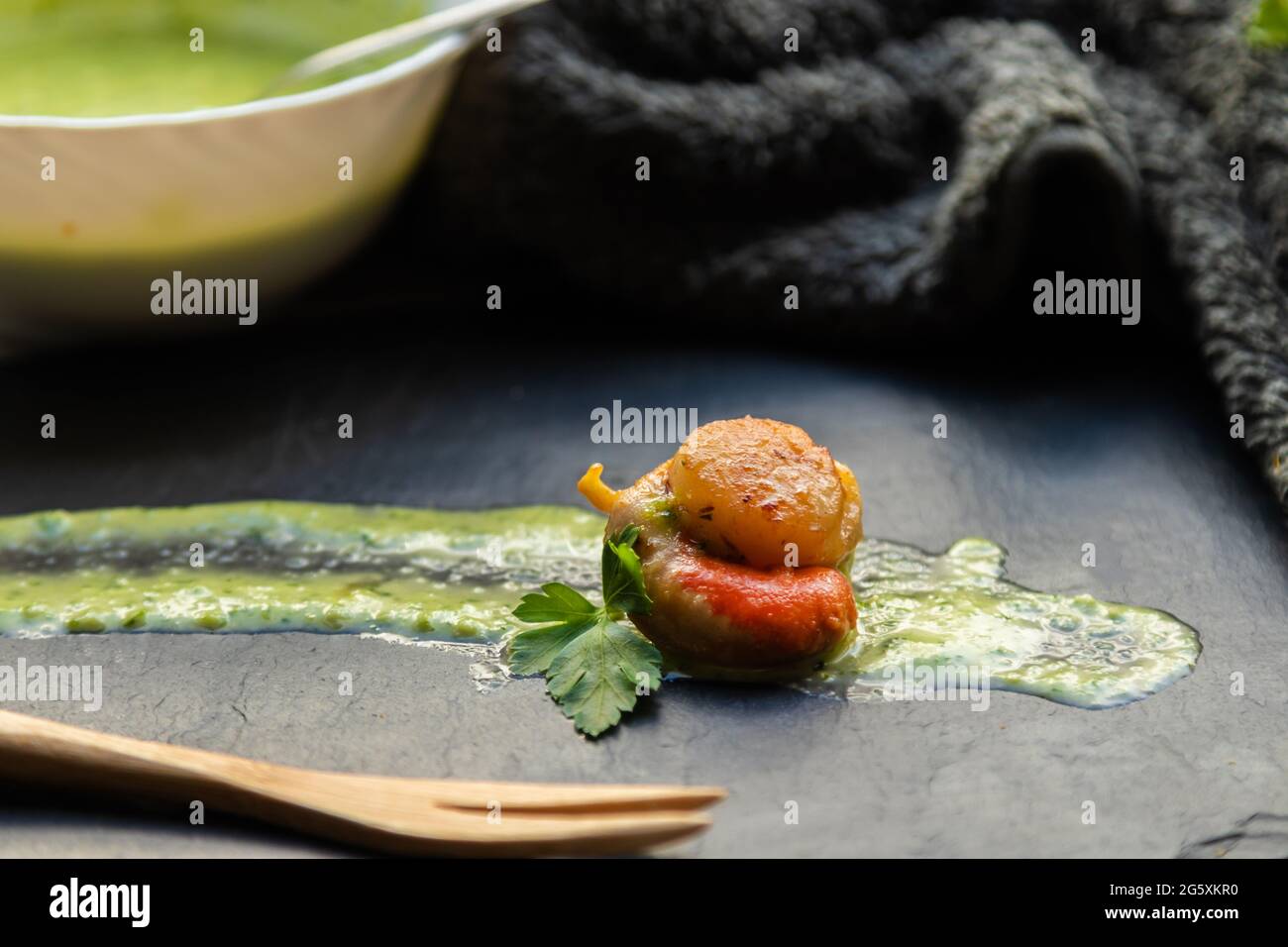 Scallops on a stone hi-res stock photography and images - Alamy
