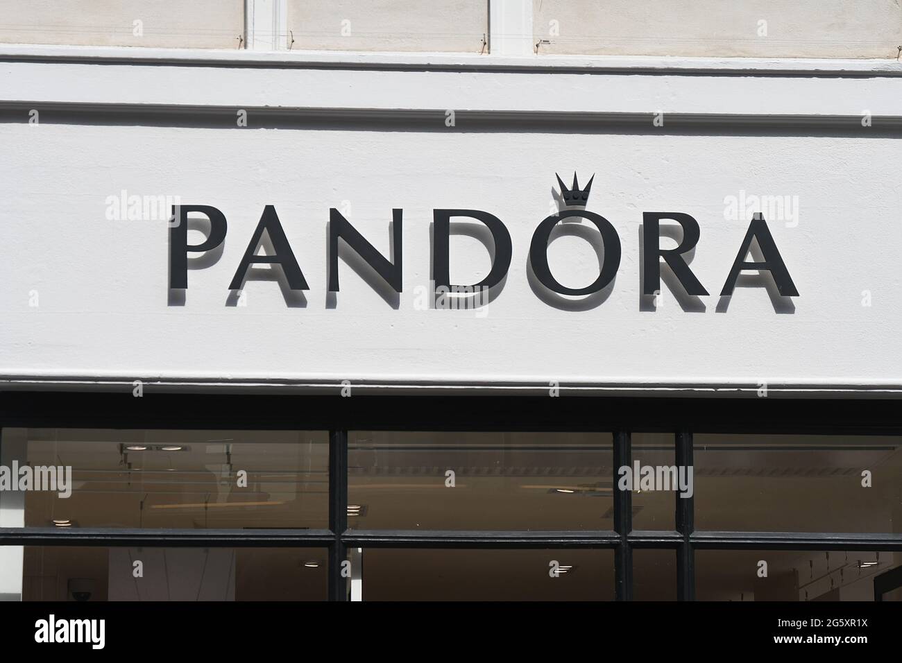 Copenhagen/Denmark 29.JULY 2018 . Pandora store on sroeget. (Photo ...