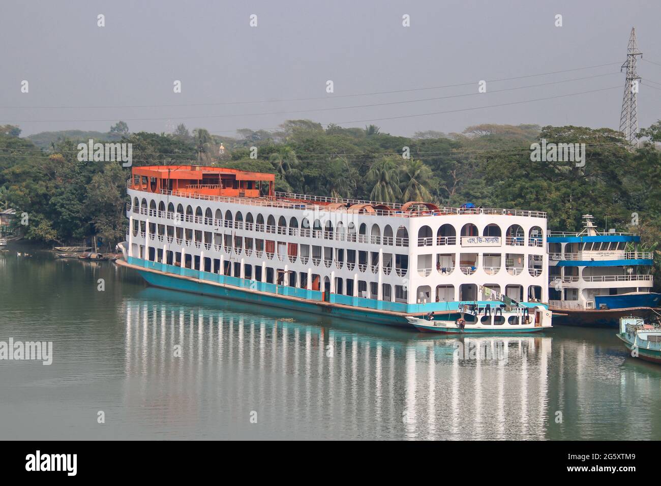 Bhola, Bangladesh : Bhola Canal is located next to Bhola town. The ...