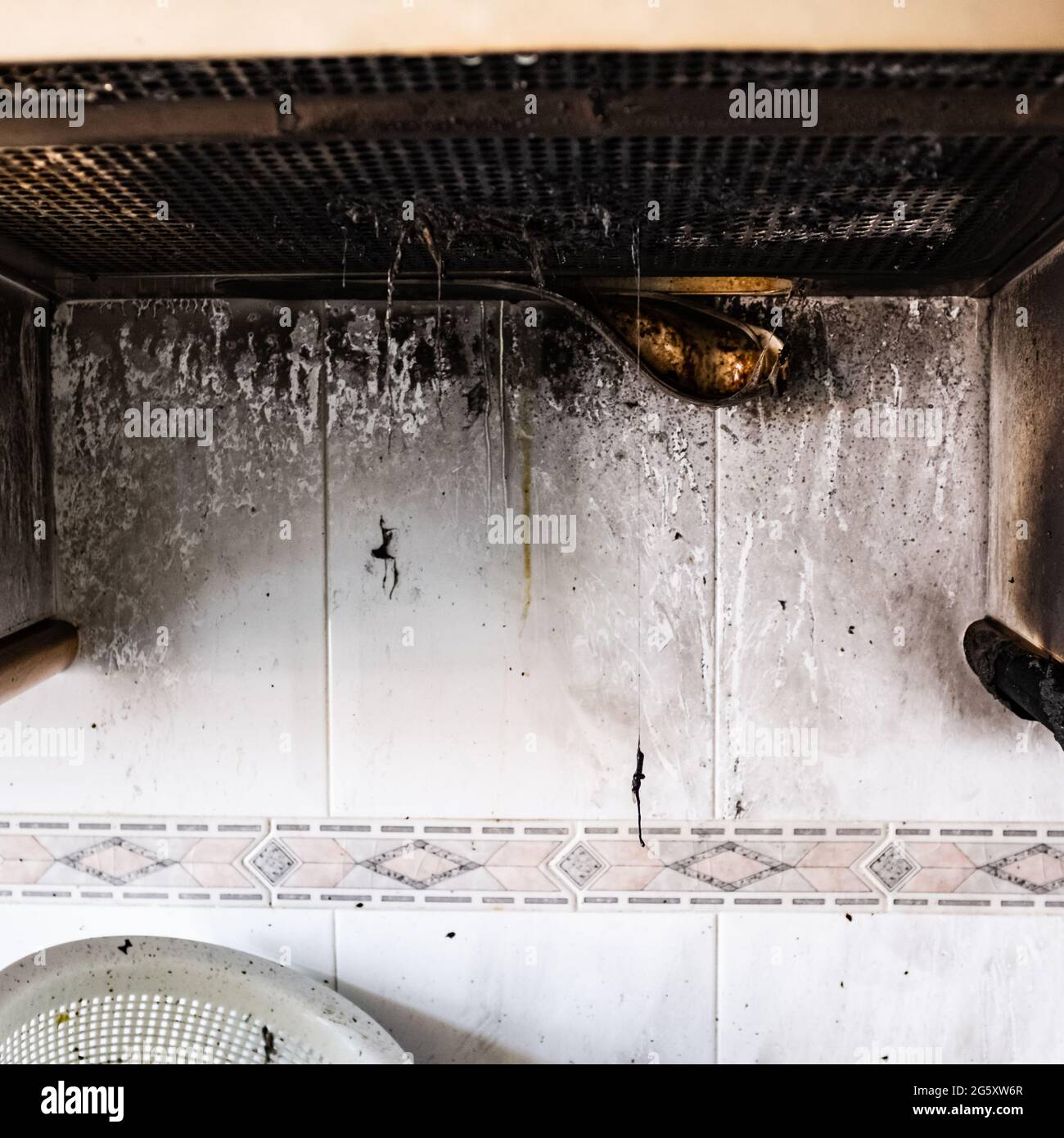 Dirty and burn domestic kitchen with black ashes Stock Photo - Alamy