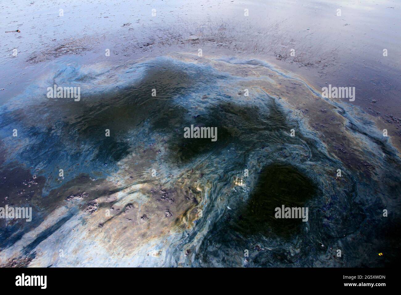 Gasoline stain hi-res stock photography and images - Alamy
