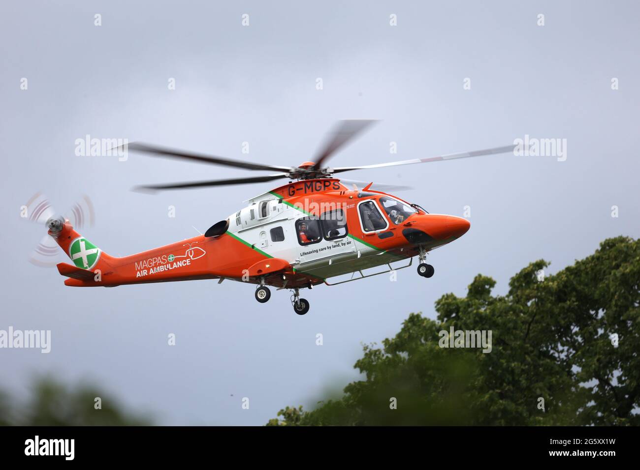 Magpas Air Ambulance High Resolution Stock Photography and Images - Alamy