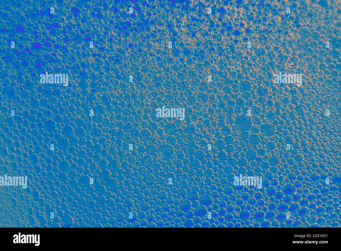 geometric bubbles with soap liquid Stock Photo - Alamy