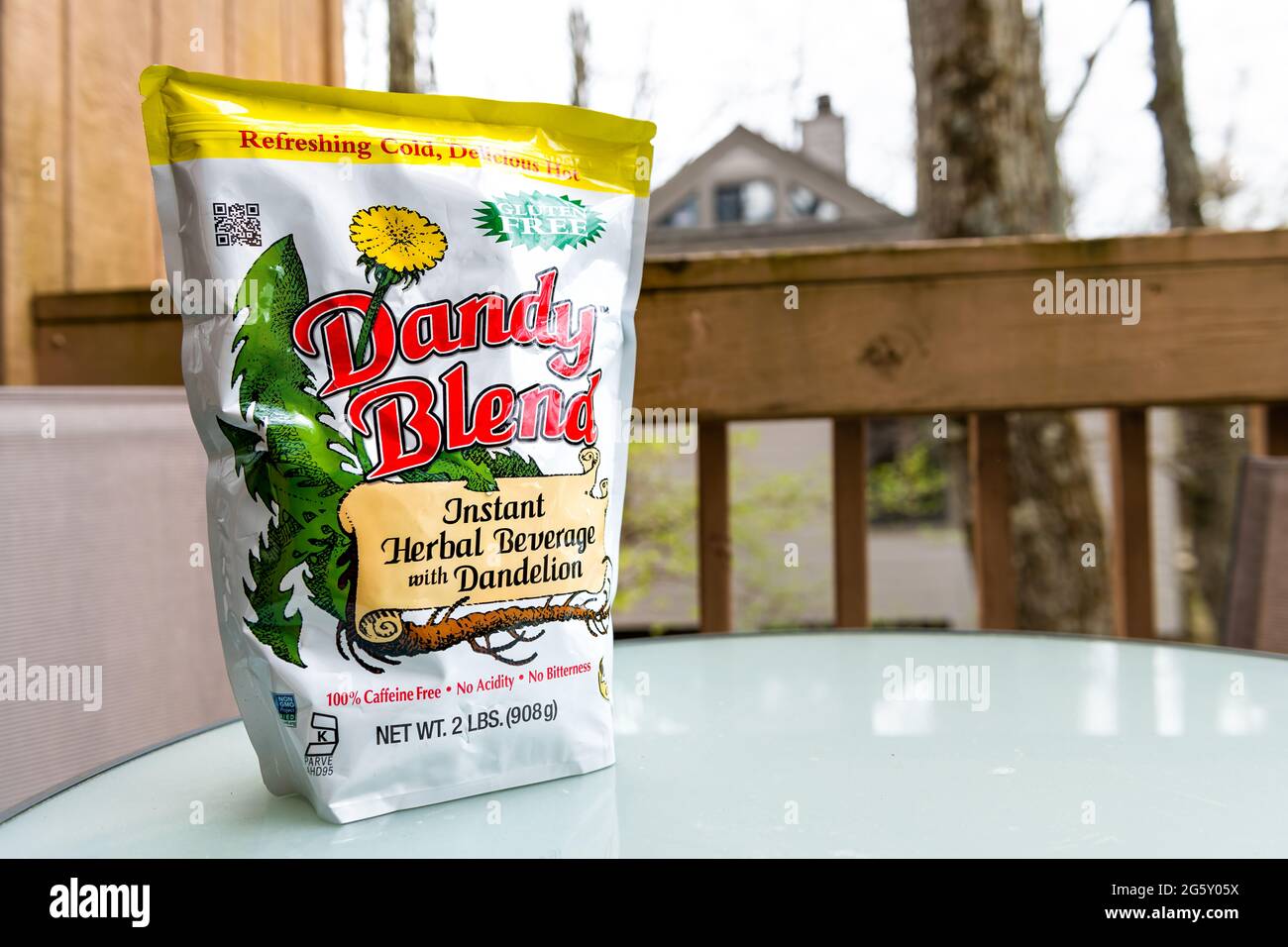 Dandy blend hi-res stock photography and images - Alamy