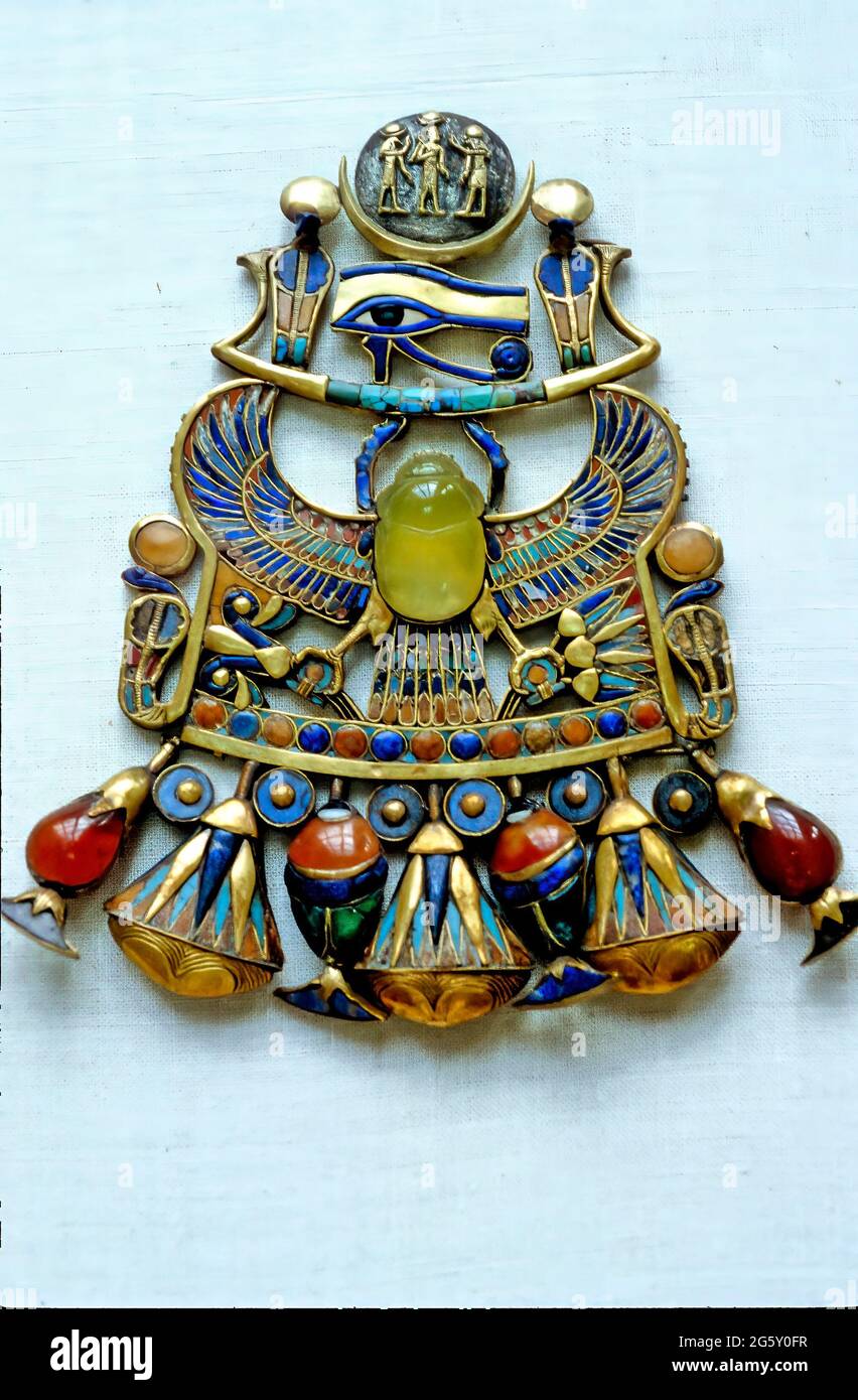 Tutankhamun Treasure High Resolution Stock Photography and Images - Alamy