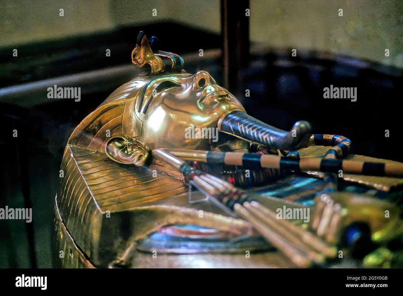 Egyptian Embalming High Resolution Stock Photography and Images - Alamy