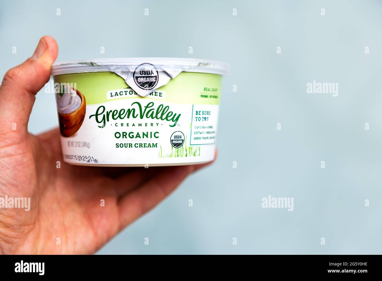 Sour cream tub hi-res stock photography and images - Alamy