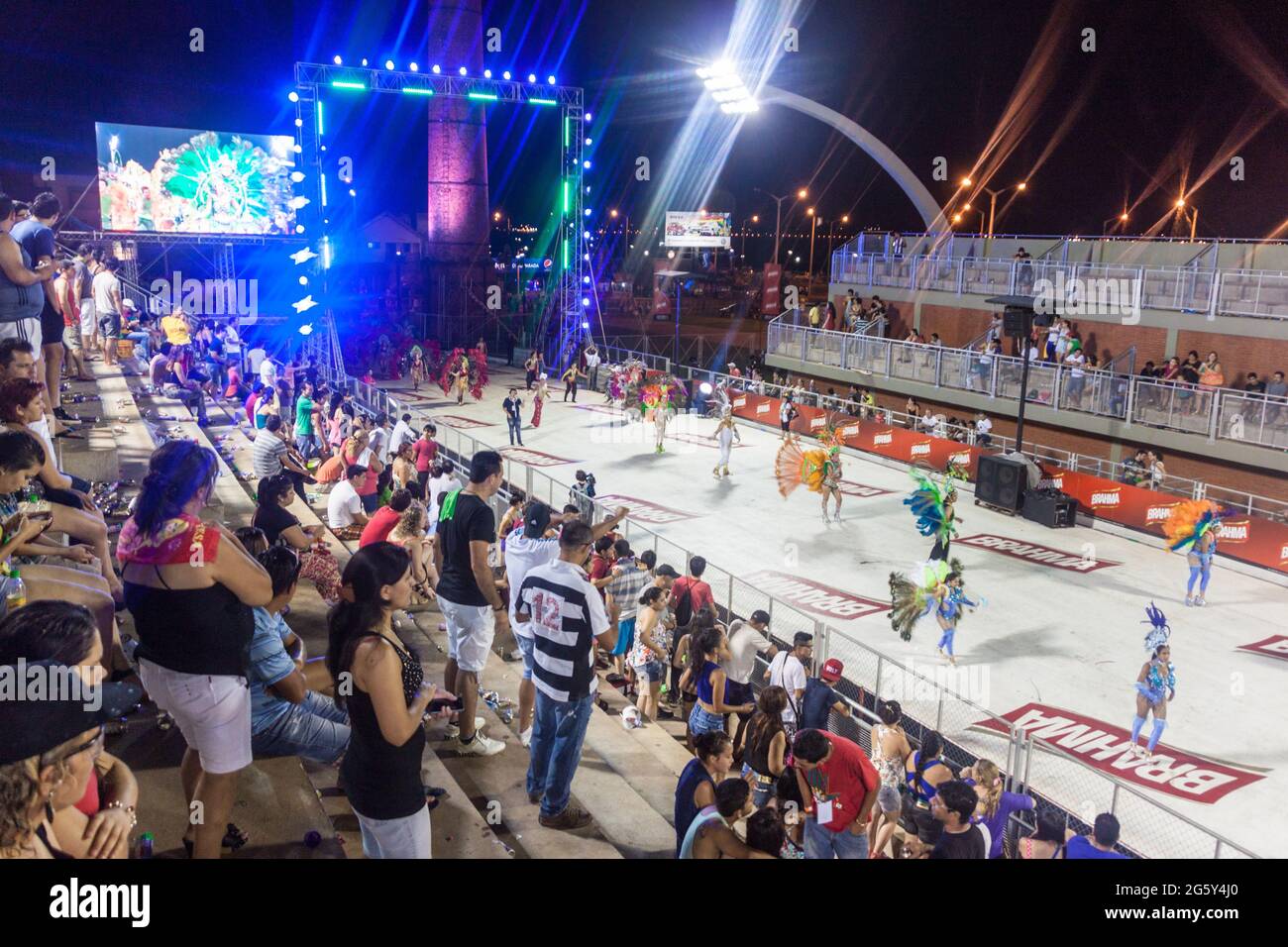 Encarnacion carnival hi-res stock photography and images - Alamy