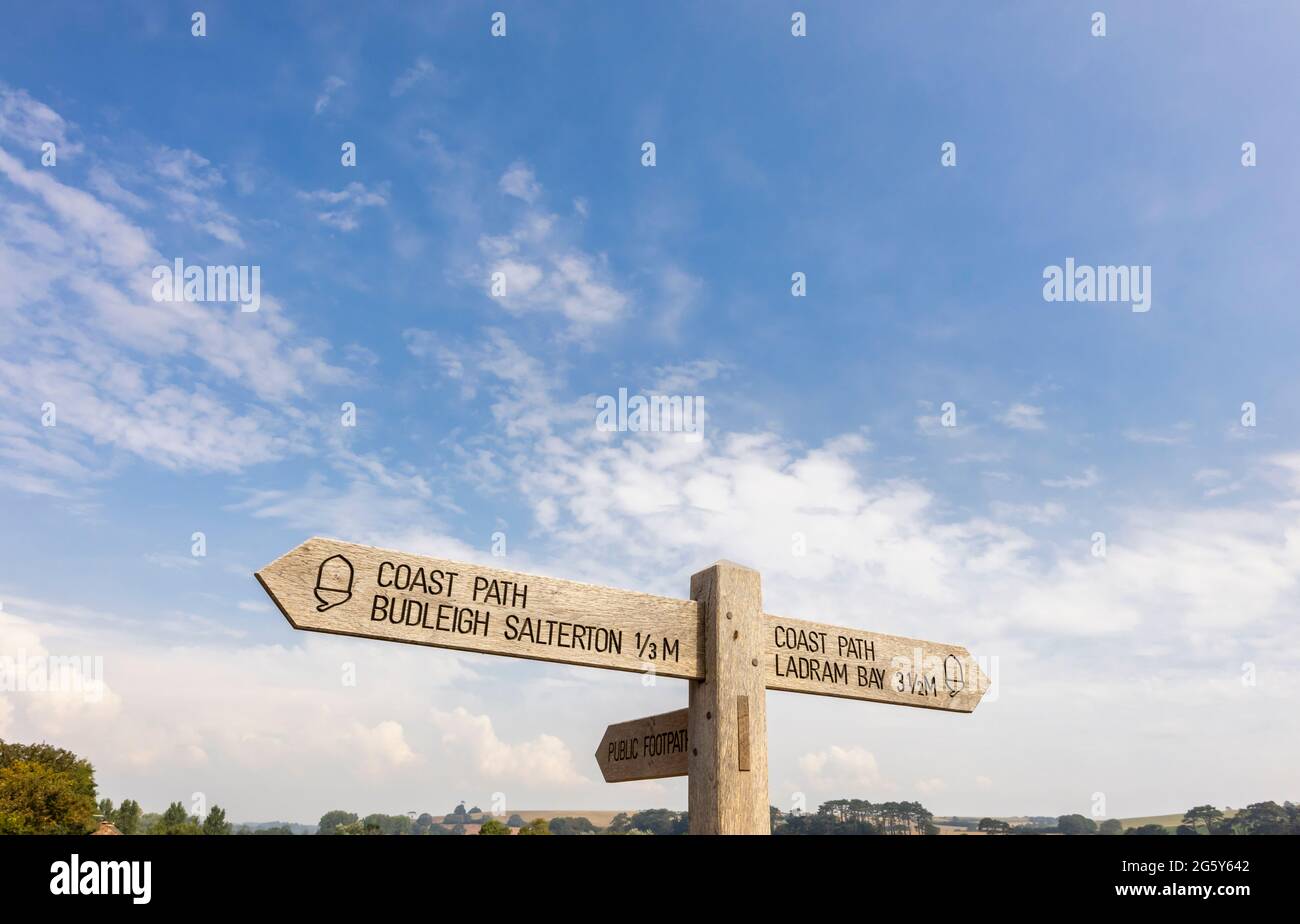 Wooden fingerpost for the South West Coast Path, walking country in ...