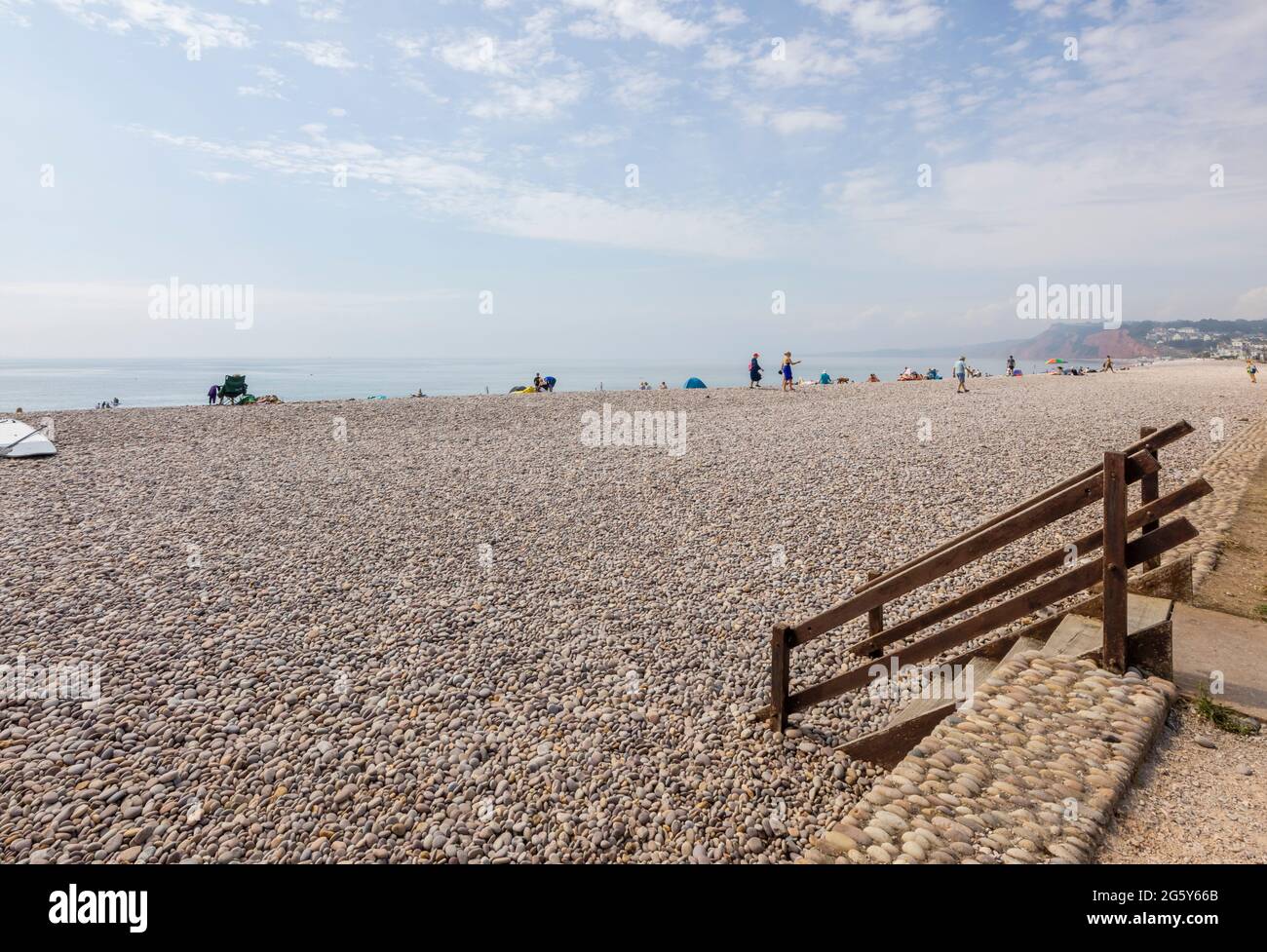 Pebbles steps hi-res stock photography and images - Alamy