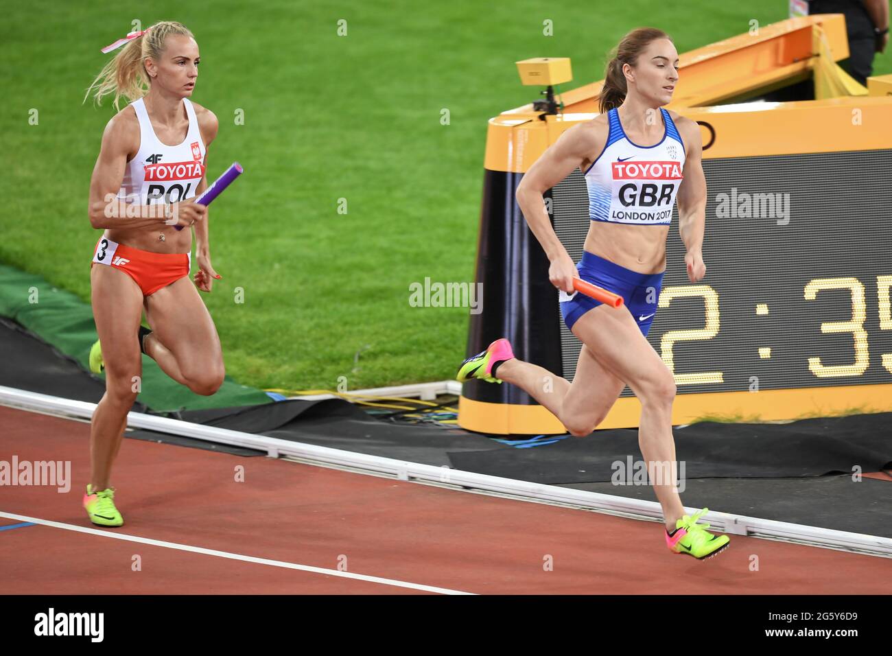 4x400 relay women: Great Britain (Silver medal) and Poland (Bronze ...