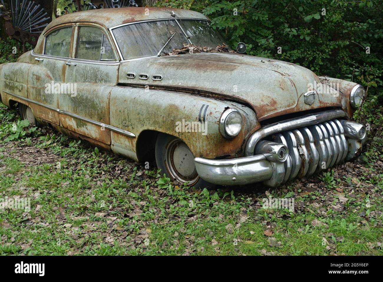 Dr. Evermor's Forevertron in North Freedom, Wisconsin: "World's largest ...