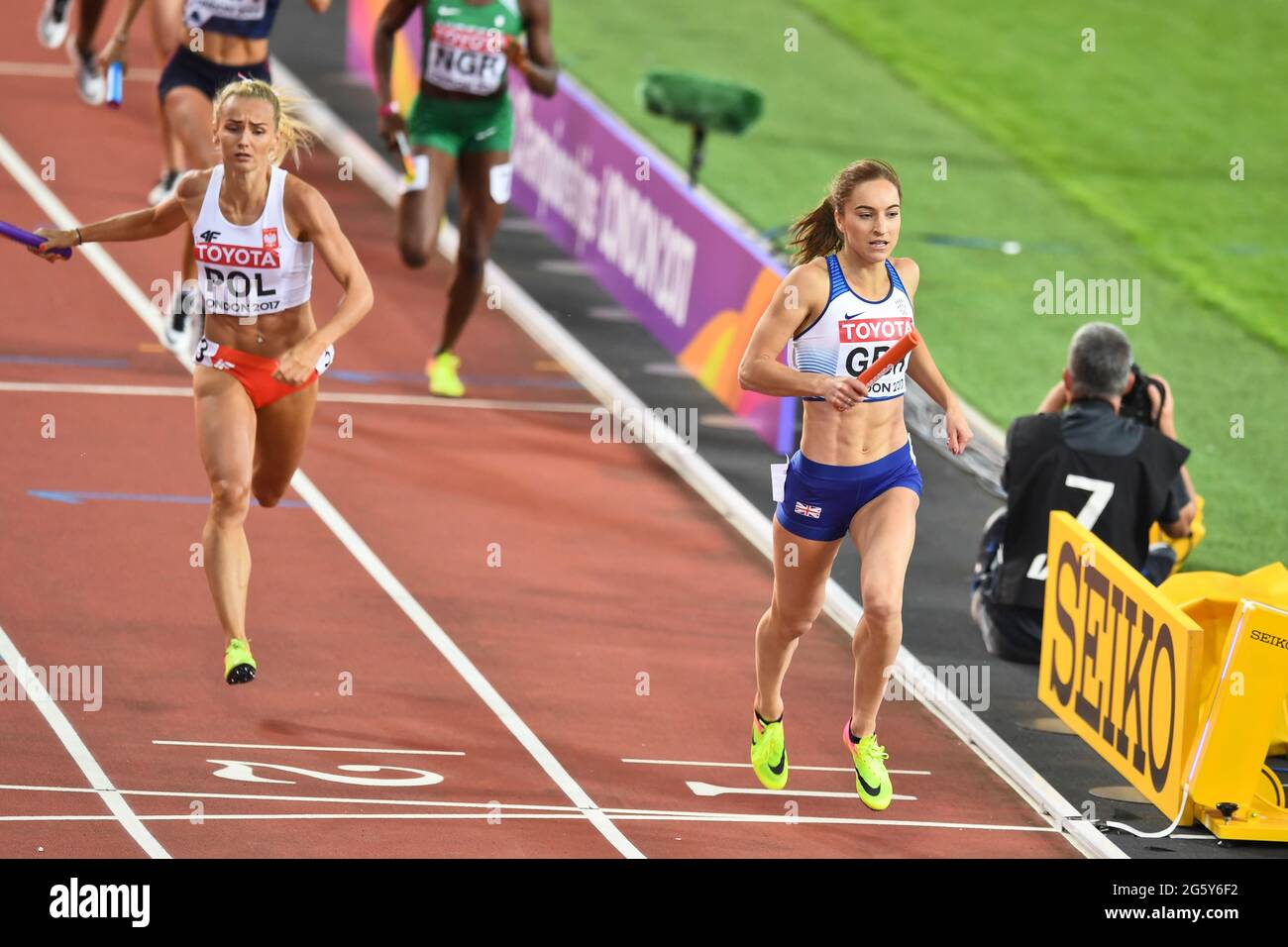 4x400 relay women: Great Britain (Silver medal) and Poland (Bronze ...