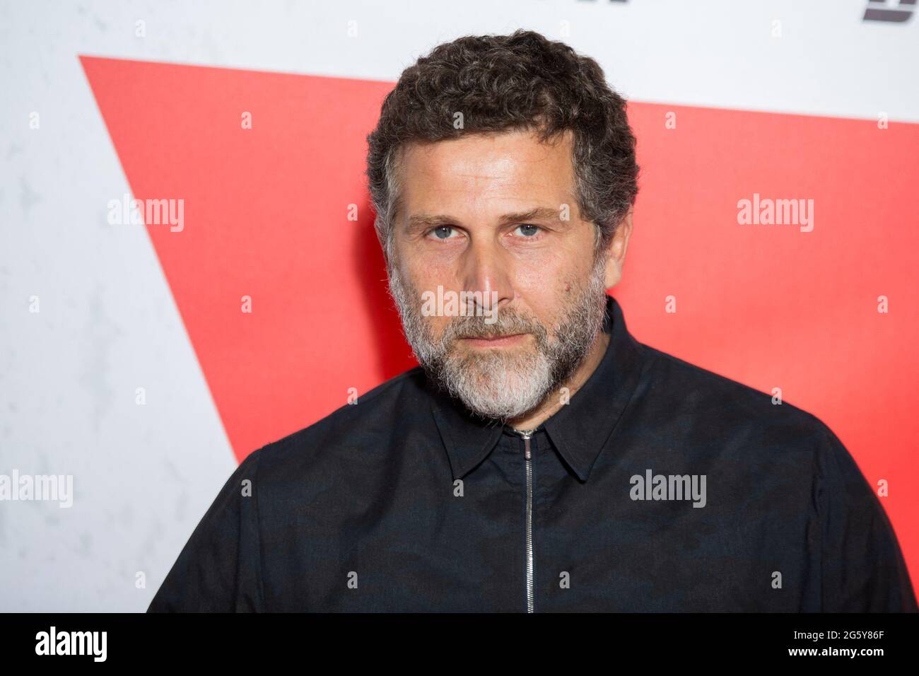 Widow and arthur hi-res stock photography and images - Alamy