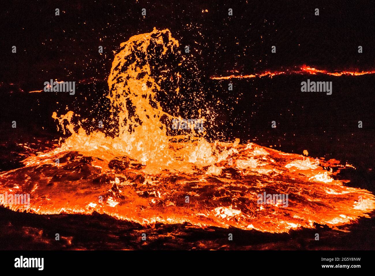 Burst of lava of the Erta Ale lava lake Stock Photo - Alamy
