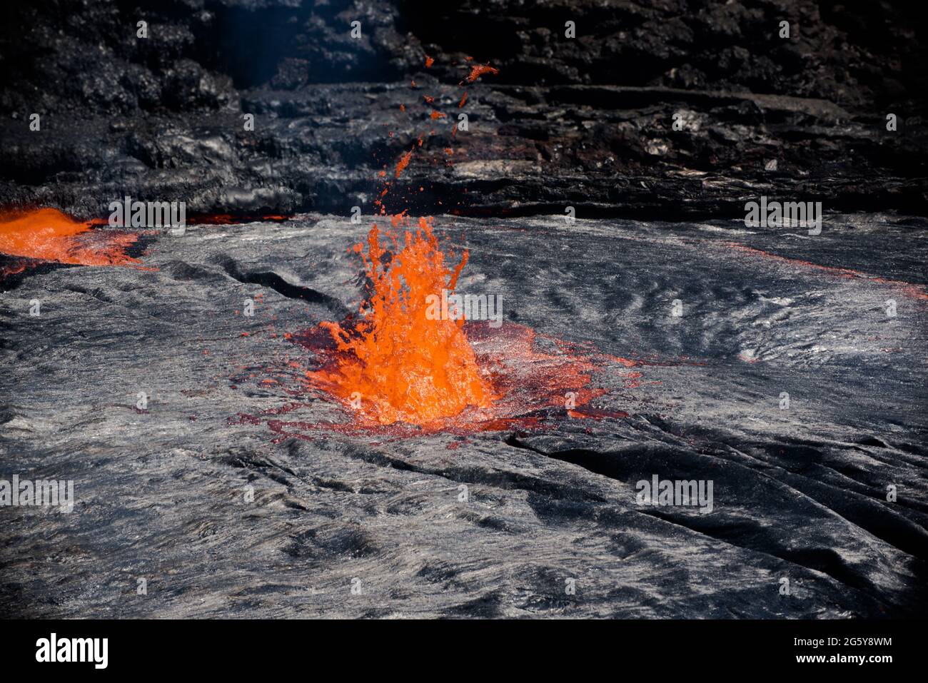 Lava lake hawaii hi-res stock photography and images - Alamy