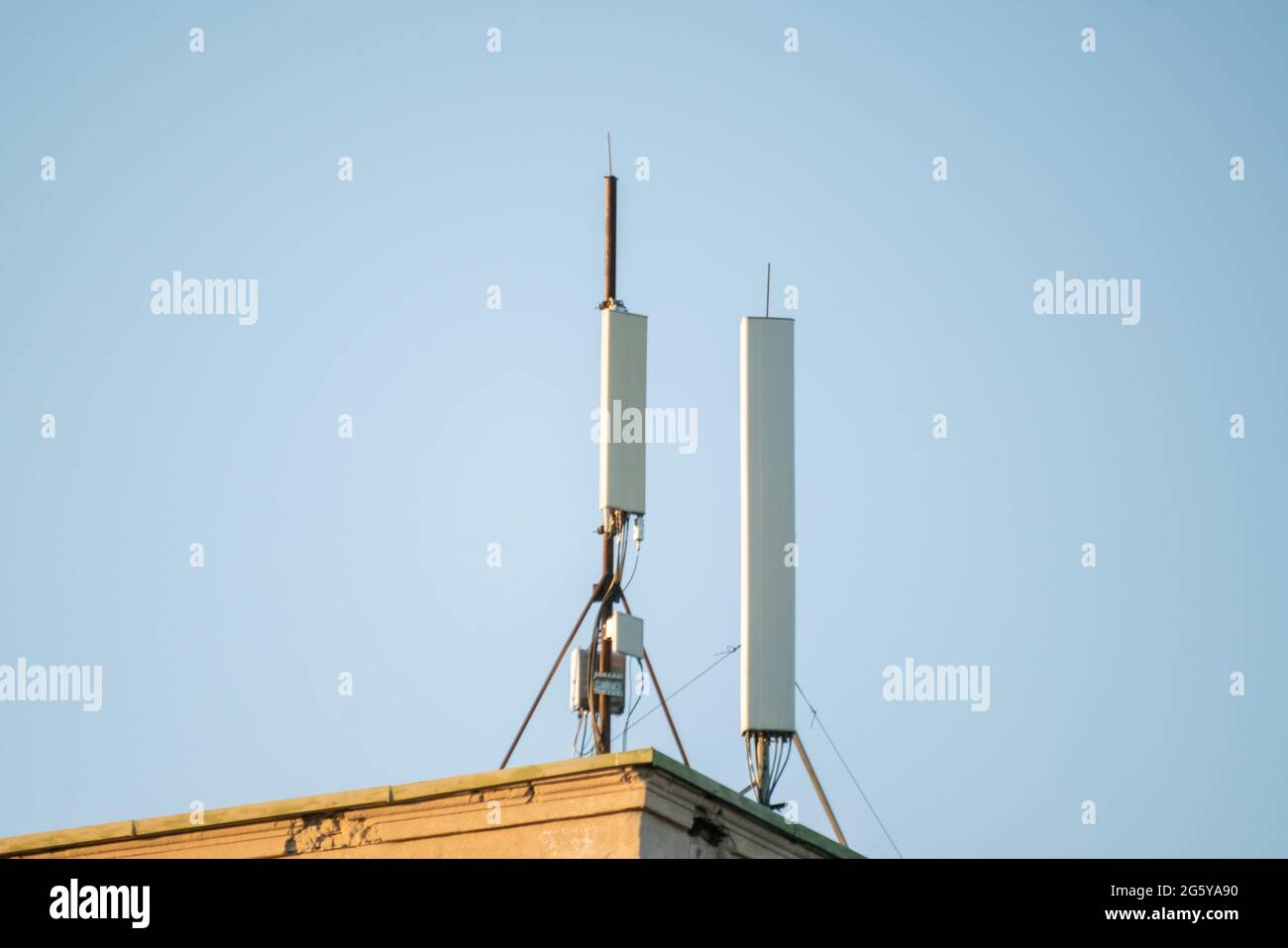 5g modern tv and smartphone telecommunication station antenna against ...