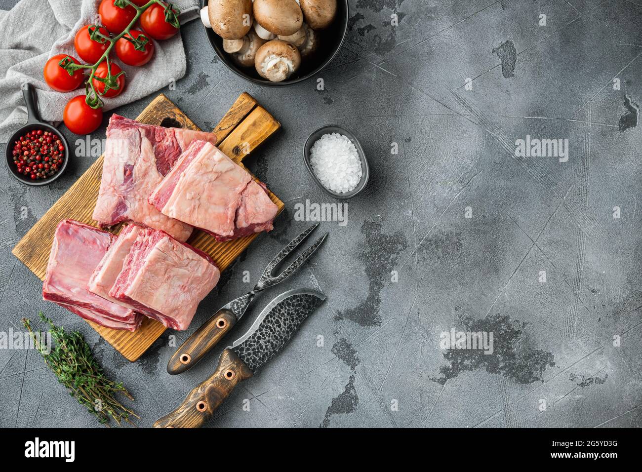 Short Ribs Bone In stew set, with ingredients, on gray stone background ...