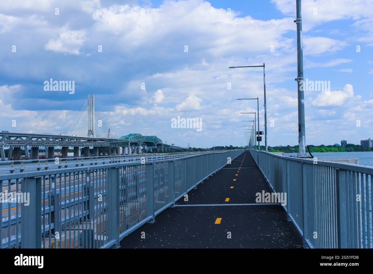 Champlain Bridge Montreal High Resolution Stock Photography and Images ...