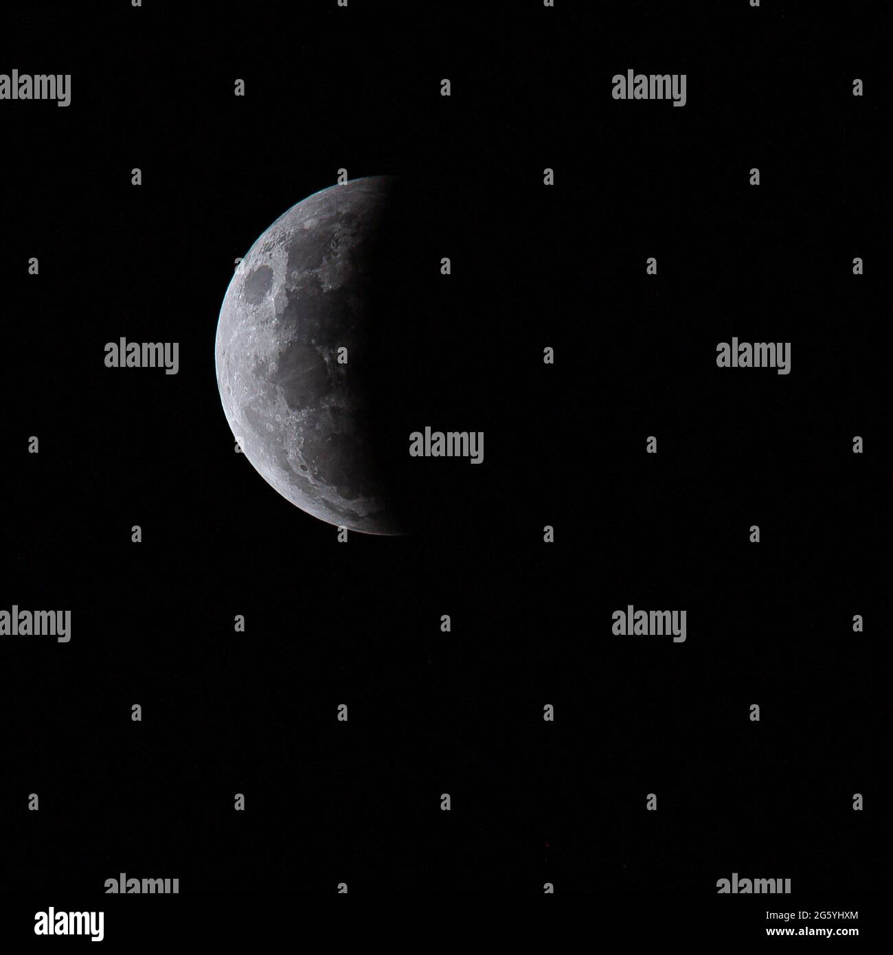 Crescent moon from the May 26th Lunar eclipse Melbourne Stock Photo - Alamy