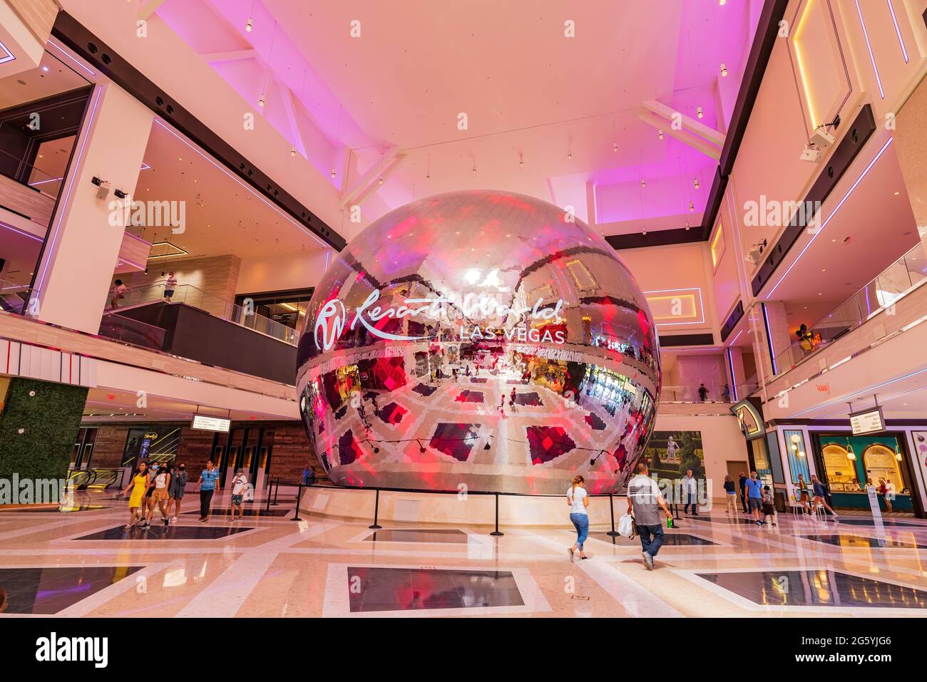 Resorts world las vegas hilton hi-res stock photography and images - Alamy
